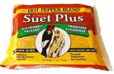 Suet Plus Hot Pepper Blend Suet Cake 11oz — Mackey's